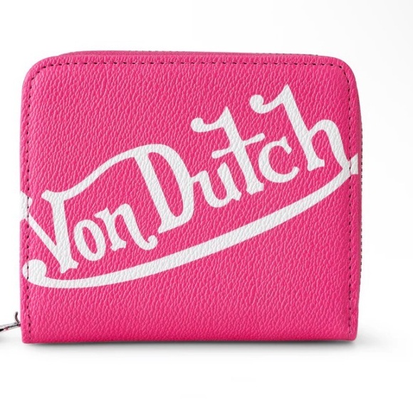 Von Dutch | Bags | Nwt Von Dutch Classic Signature Zip Upnvibrant Pink ...